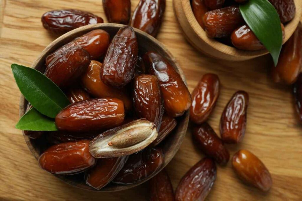 All you need to know about Mazafati dates (Bam date) - Persa Trading