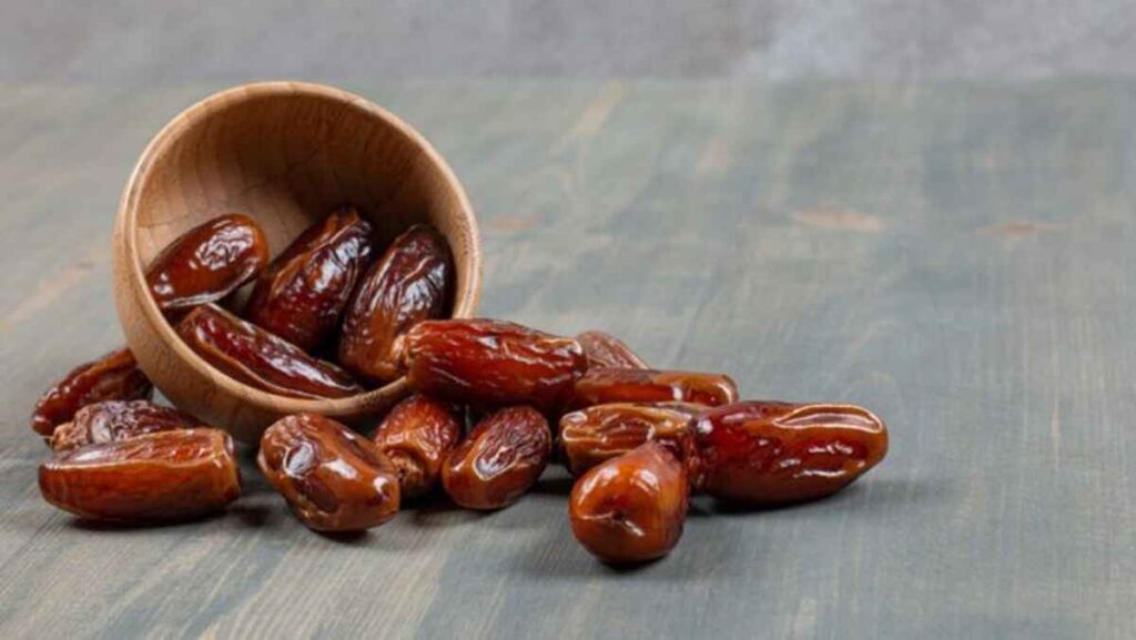 Top 10 Best Quality Dates in the World | Types & Brands